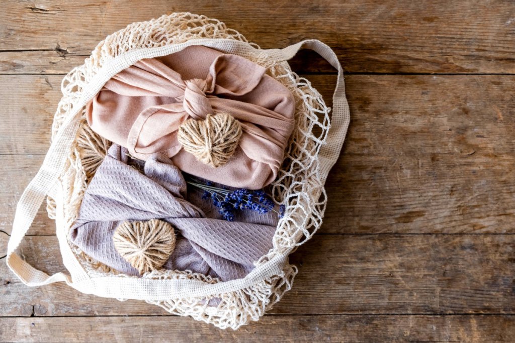 10 Ingenious Ways to Use a Piece of Fabric – KonMari | The Official ...